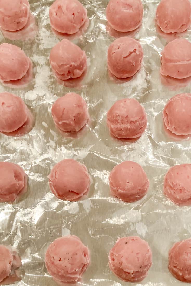 White Chocolate Raspberry Truffles: Decadent and Easy - Fluxing Well